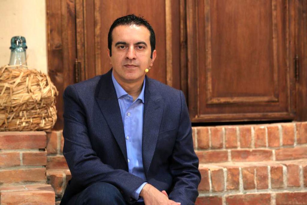 بیش اندیش | امید رضایی